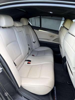 Grey BMW 535 2012 in Vilnius, with an engine capacity of 2.98 L and mileage of 280 thousand km for 10900 €, photo 21 on AUTOMOTO.COM.LV