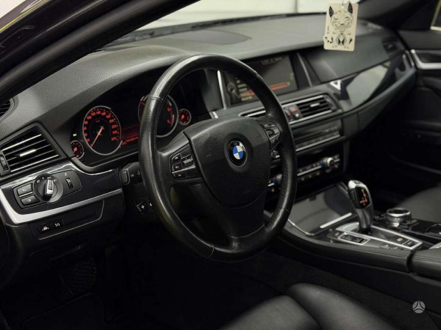 Pelēks BMW 535 2013 Viļņa, ar dzinēja tilpumu 2.99 L un nobraukumu 220 tūkst. km par 11999 €, foto 9 vietnē AUTOMOTO.COM.LV