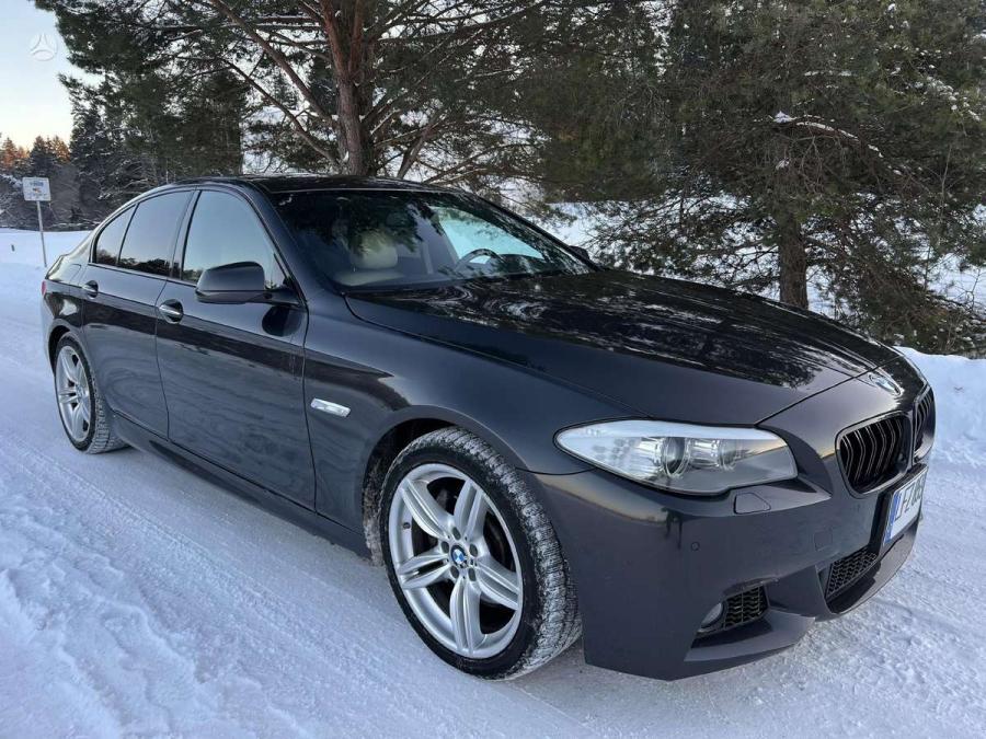 Grey BMW 535 2013 in Vilnius, with an engine capacity of 3.00 L and mileage of 232 thousand km for 9400 €, photo 5 on AUTOMOTO.COM.LV
