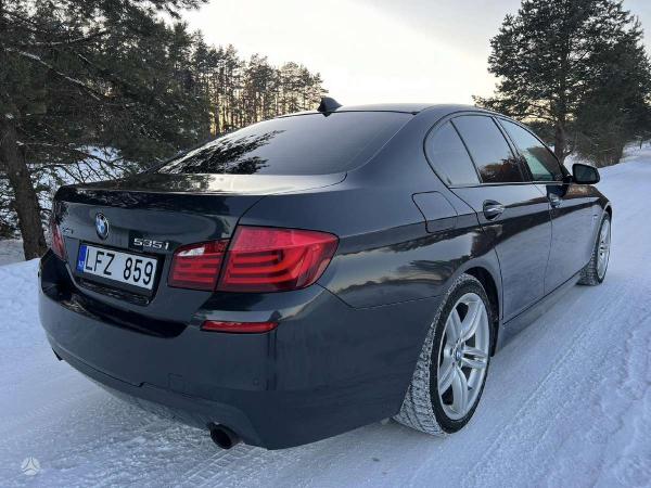 Grey BMW 535 2013 in Vilnius, with an engine capacity of 3.00 L and mileage of 232 thousand km for 9400 €, photo 9 on AUTOMOTO.COM.LV
