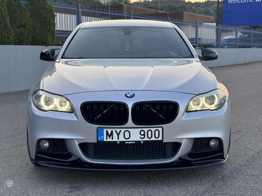 Pelēks BMW 535 2013 Viļņa, ar dzinēja tilpumu 2.98 L un nobraukumu 300 tūkst. km par 8600 €, foto 4 vietnē AUTOMOTO.COM.LV