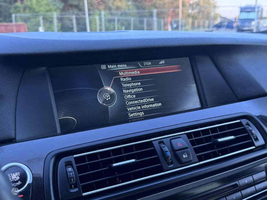 Pelēks BMW 535 2013 Viļņa, ar dzinēja tilpumu 2.98 L un nobraukumu 300 tūkst. km par 8600 €, foto 18 vietnē AUTOMOTO.COM.LV