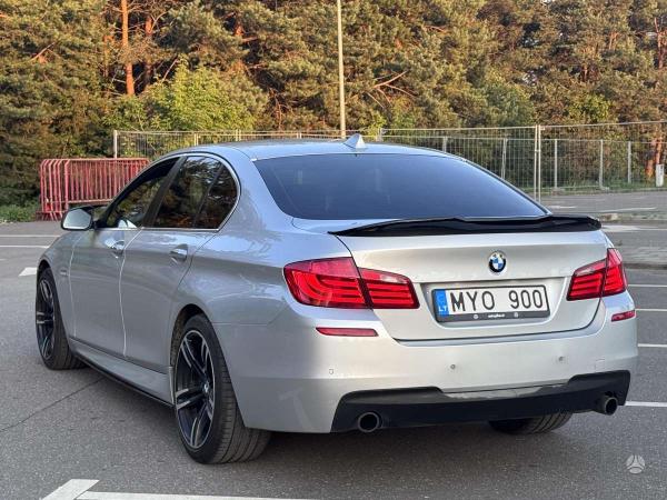 Pelēks BMW 535 2013 Viļņa, ar dzinēja tilpumu 2.98 L un nobraukumu 300 tūkst. km par 8750 €, foto 6 vietnē AUTOMOTO.COM.LV