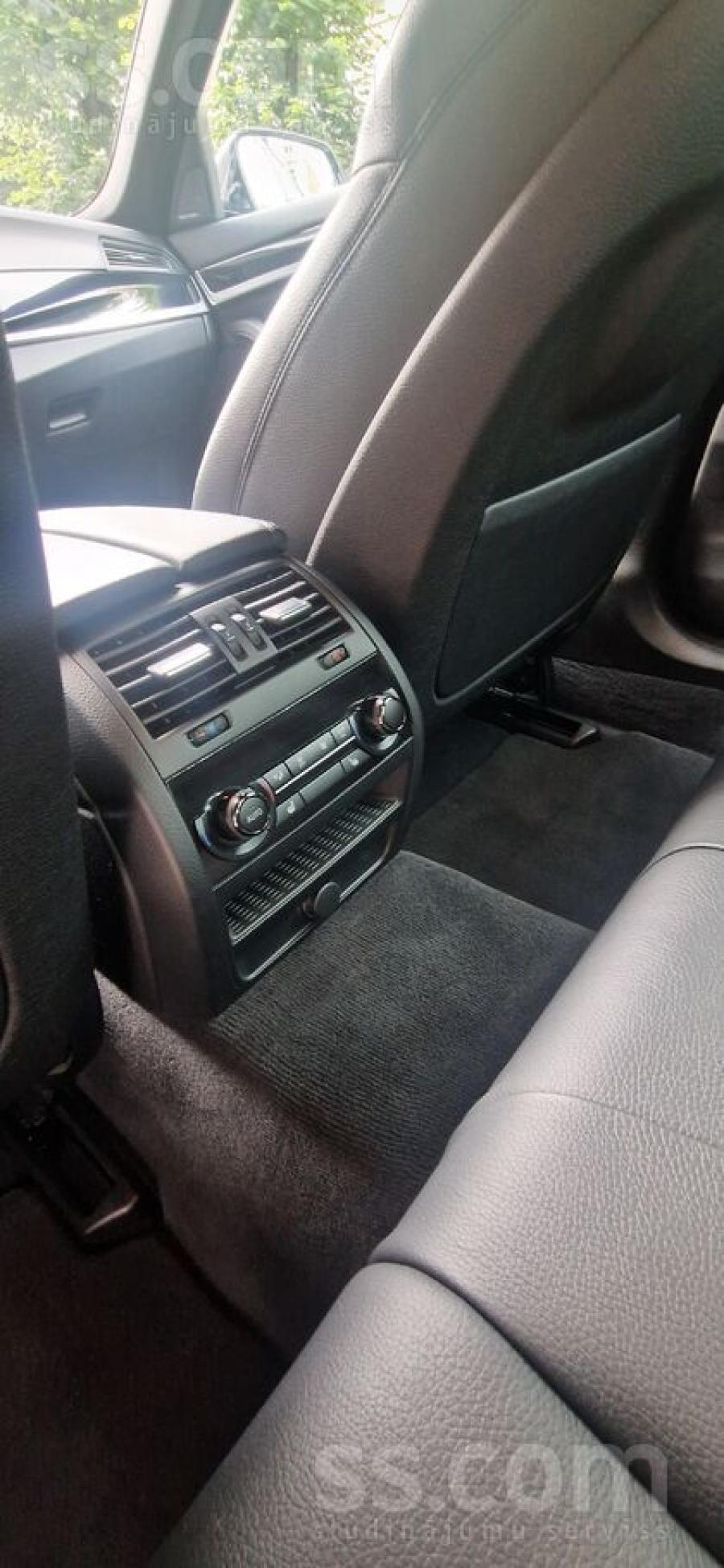 Grey BMW 535 2013 in Riga, with an engine capacity of 3.00 L and mileage of 168 thousand km for 17000 €, photo 7 on AUTOMOTO.COM.LV