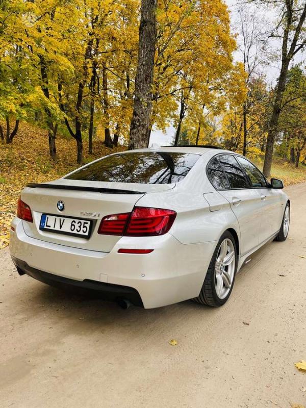 Pelēks BMW 535 2013 Viļņa, ar dzinēja tilpumu 2.98 L un nobraukumu 210 tūkst. km par 10500 €, foto 6 vietnē AUTOMOTO.COM.LV