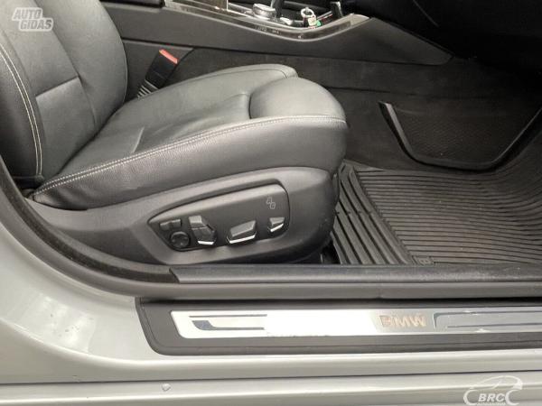Grey BMW 535 2014 in Avizieniai, with an engine capacity of 3.00 L and mileage of 290 thousand km for 12900 €, photo 7 on AUTOMOTO.COM.LV