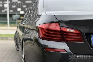 Grey BMW 535 2014 in Jelgava, with an engine capacity of 3.00 L and mileage of 168 thousand km for 15999 €, photo 8 on AUTOMOTO.COM.LV