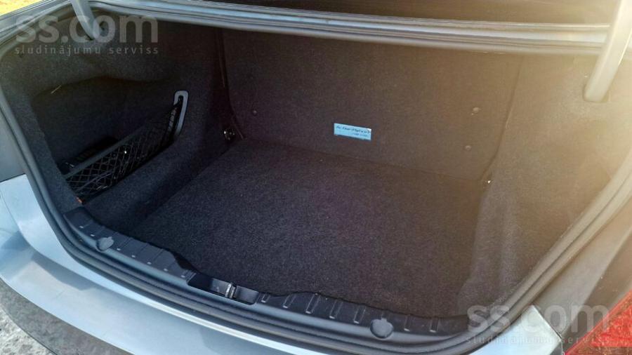 Grey BMW 535 2014 in Liepaja, with an engine capacity of 3.00 L and mileage of 162 thousand km for 12490 €, photo 19 on AUTOMOTO.COM.LV