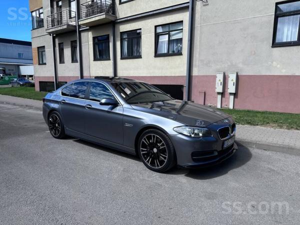 Grey BMW 535 2014 in Riga, with an engine capacity of 3.00 L and mileage of 138 thousand km for 15400 €, photo 6 on AUTOMOTO.COM.LV