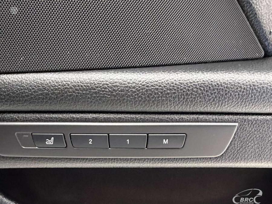 Grey BMW 535 2014 in Vilnius, with an engine capacity of 2.99 L and mileage of 290 thousand km for 7900 €, photo 11 on AUTOMOTO.COM.LV