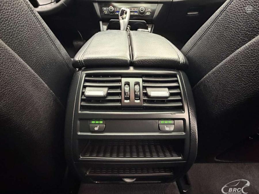 Grey BMW 535 2014 in Vilnius, with an engine capacity of 2.99 L and mileage of 290 thousand km for 7900 €, photo 18 on AUTOMOTO.COM.LV
