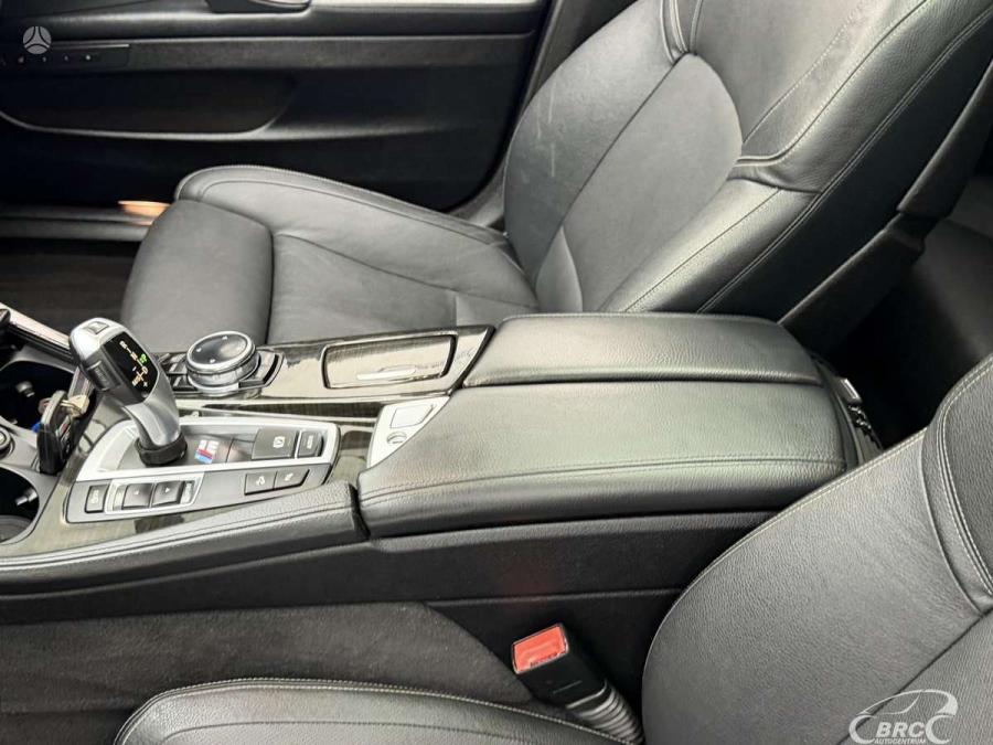 Grey BMW 535 2014 in Vilnius, with an engine capacity of 2.99 L and mileage of 290 thousand km for 7900 €, photo 30 on AUTOMOTO.COM.LV