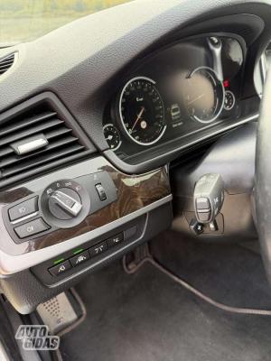 Pelēks BMW 535 2014 Kauņa, ar dzinēja tilpumu 3.00 L un nobraukumu 228 tūkst. km par 16500 €, foto 12 vietnē AUTOMOTO.COM.LV