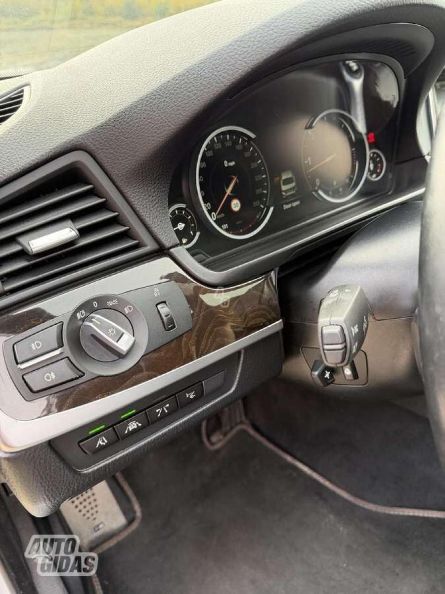 Pelēks BMW 535 2014 Kauņa, ar dzinēja tilpumu 3.00 L un nobraukumu 228 tūkst. km par 16500 €, foto 12 vietnē AUTOMOTO.COM.LV