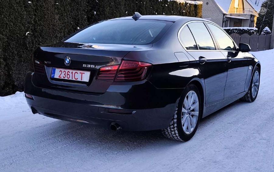 Pelēks BMW 535 2016 Marijampole, ar dzinēja tilpumu 2.98 L un nobraukumu 69 tūkst. km par 15500 €, foto 4 vietnē AUTOMOTO.COM.LV