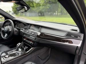 Grey BMW 535 2016 in Kaunas, with an engine capacity of 2.99 L and mileage of 117 thousand km for 13400 €, photo 13 on AUTOMOTO.COM.LV