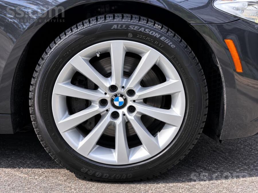 Grey BMW 535 2016 in Riga, with an engine capacity of 3.00 L and mileage of 188 thousand km for 12900 €, photo 25 on AUTOMOTO.COM.LV
