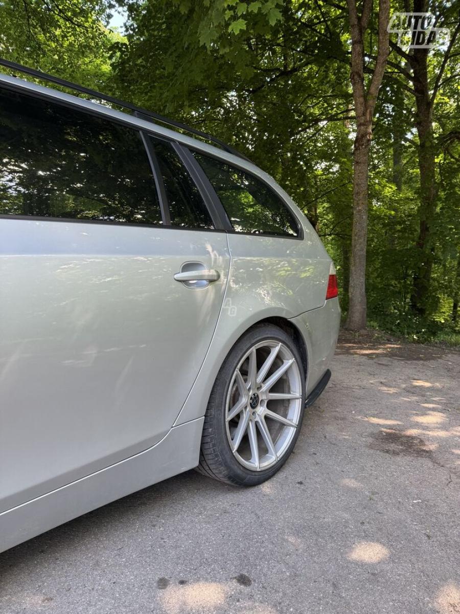 Grey BMW 535 2005 in Vilnius, with an engine capacity of 3.00 L and mileage of 435 thousand km for 3600 €, photo 6 on AUTOMOTO.COM.LV