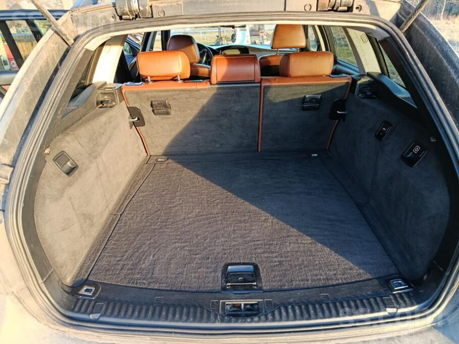Grey BMW 535 2005 in Ventspils, with an engine capacity of 3.50 L and mileage of 446 thousand km for 4200 €, photo 13 on AUTOMOTO.COM.LV