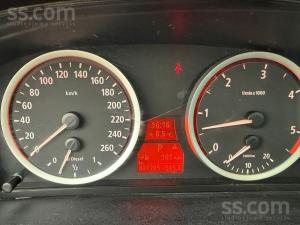 Pelēks BMW 535 2005 Rīga, ar dzinēja tilpumu 3.00 L un nobraukumu 401 tūkst. km par 3900 €, foto 16 vietnē AUTOMOTO.COM.LV