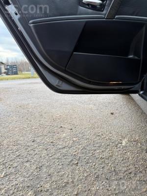 Pelēks BMW 535 2005 Rīga, ar dzinēja tilpumu 3.00 L un nobraukumu 401 tūkst. km par 3900 €, foto 20 vietnē AUTOMOTO.COM.LV