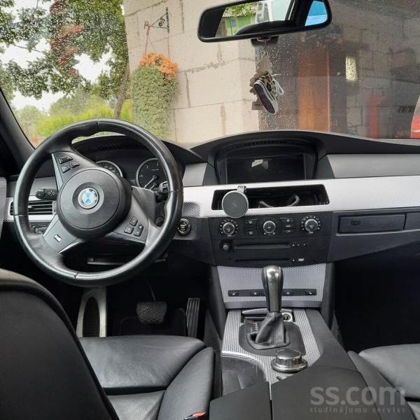Grey BMW 535 2006 in Gulbene, with an engine capacity of 3.00 L and mileage of 269 thousand km for 5500 €, photo 4 on AUTOMOTO.COM.LV