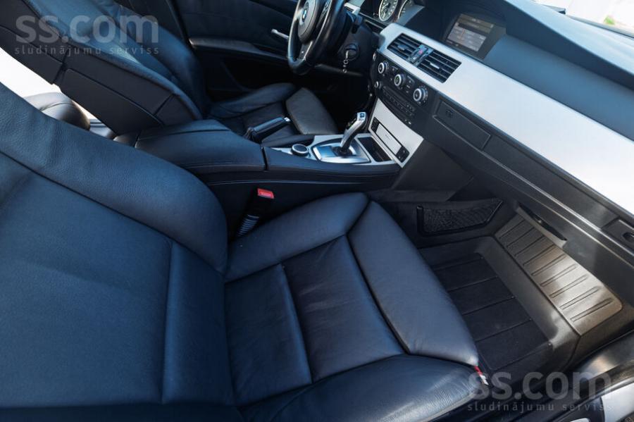 Grey BMW 535 2007 in Saldus, with an engine capacity of 3.00 L and mileage of 378 thousand km for 7100 €, photo 22 on AUTOMOTO.COM.LV