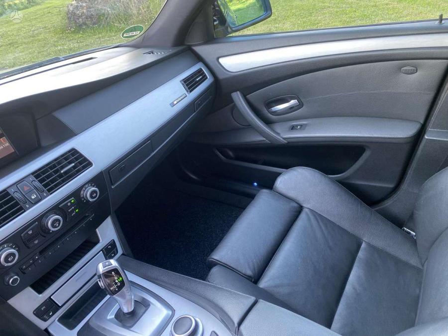 Grey BMW 535 2007 in Vilkaviskis, with an engine capacity of 0.00 L and mileage of 339 thousand km for 5600 €, photo 13 on AUTOMOTO.COM.LV