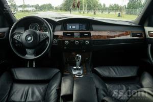 Pelēks BMW 535 2007 Jelgava, ar dzinēja tilpumu 3.00 L un nobraukumu 309 tūkst. km par 7900 €, foto 10 vietnē AUTOMOTO.COM.LV