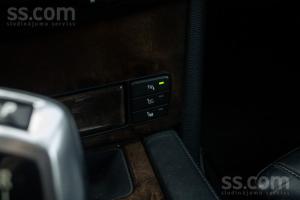 Pelēks BMW 535 2007 Jelgava, ar dzinēja tilpumu 3.00 L un nobraukumu 309 tūkst. km par 7900 €, foto 18 vietnē AUTOMOTO.COM.LV