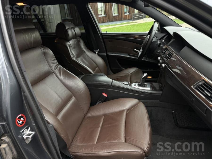 Серый БМВ 535 2007 в Елгава, объемом двигателя 3.00 л и пробегом 368 тыс. км за 7600 €, фото 9 на AUTOMOTO.COM.LV