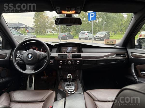 Pelēks BMW 535 2007 Jelgava, ar dzinēja tilpumu 3.00 L un nobraukumu 368 tūkst. km par 7600 €, foto 7 vietnē AUTOMOTO.COM.LV