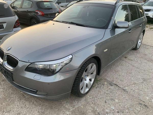 Grey BMW 535 2009 in Utena, with an engine capacity of 3.00 L and mileage of 300 thousand km for 3390 €, photo 1 on AUTOMOTO.COM.LV