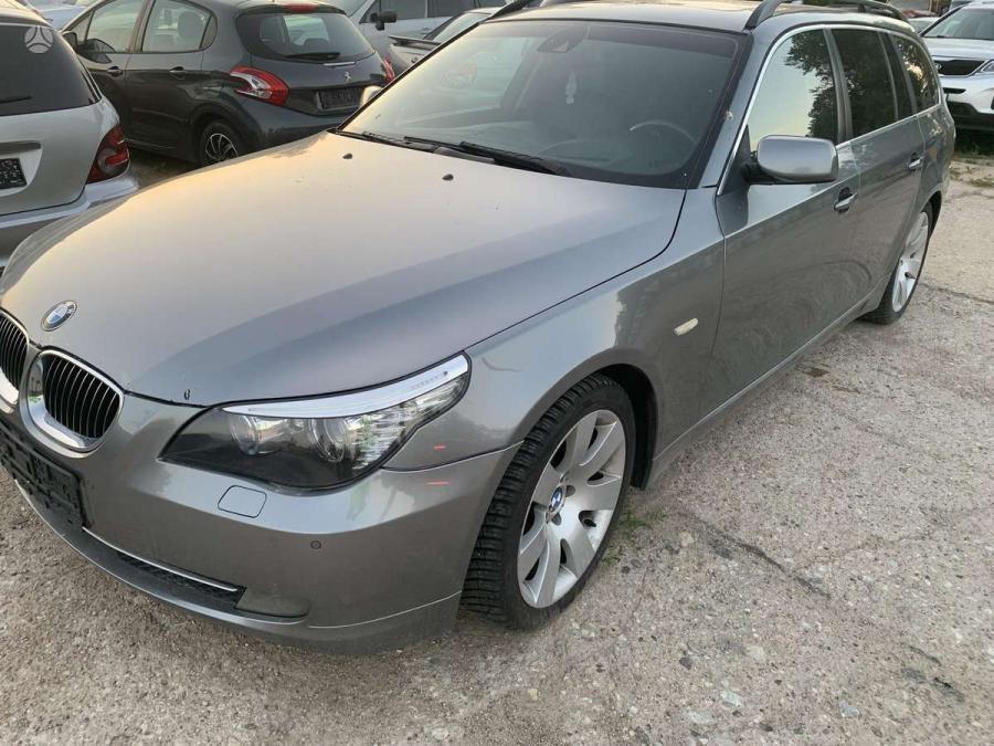 Grey BMW 535 2009 in Utena, with an engine capacity of 3.00 L and mileage of 300 thousand km for 3390 €, photo 1 on AUTOMOTO.COM.LV