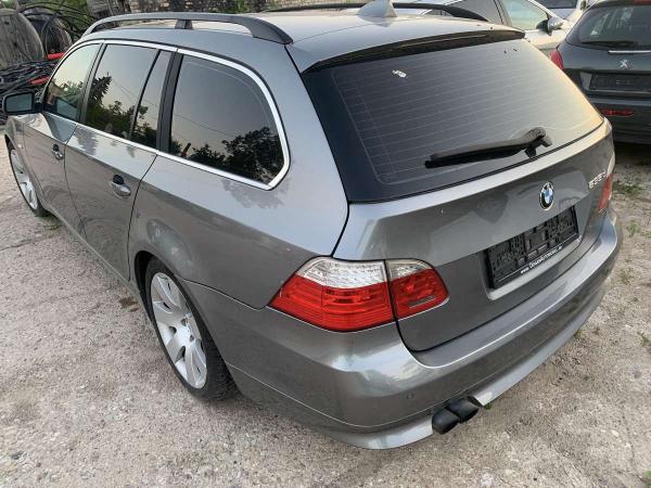 Grey BMW 535 2009 in Utena, with an engine capacity of 3.00 L and mileage of 300 thousand km for 3390 €, photo 5 on AUTOMOTO.COM.LV