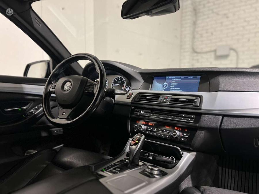 Pelēks BMW 535 2011 Klaipėda, ar dzinēja tilpumu 2.99 L un nobraukumu 266 tūkst. km par 9999 €, foto 2 vietnē AUTOMOTO.COM.LV
