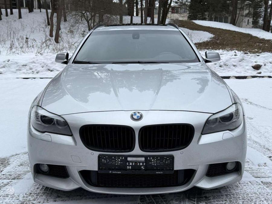 Grey BMW 535 2011 in Vilnius, with an engine capacity of 2.99 L and mileage of 265 thousand km for 7500 €, photo 1 on AUTOMOTO.COM.LV