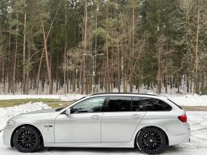 Grey BMW 535 2011 in Vilnius, with an engine capacity of 2.99 L and mileage of 265 thousand km for 7500 €, photo 10 on AUTOMOTO.COM.LV