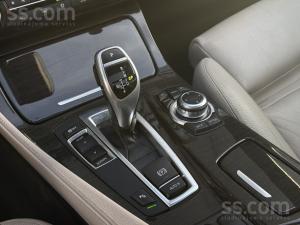 Grey BMW 535 2011 in Riga, with an engine capacity of 3.00 L and mileage of 265 thousand km for 11700 €, photo 17 on AUTOMOTO.COM.LV
