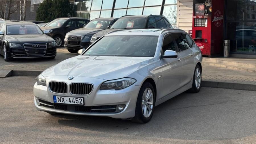 Grey BMW 535 2011 in Riga, with an engine capacity of 3.00 L and mileage of 266 thousand km for 11250 €, photo 1 on AUTOMOTO.COM.LV