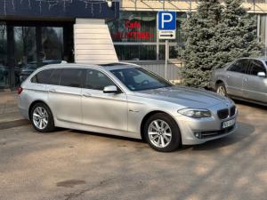 Grey BMW 535 2011 in Riga, with an engine capacity of 3.00 L and mileage of 266 thousand km for 11250 €, photo 9 on AUTOMOTO.COM.LV
