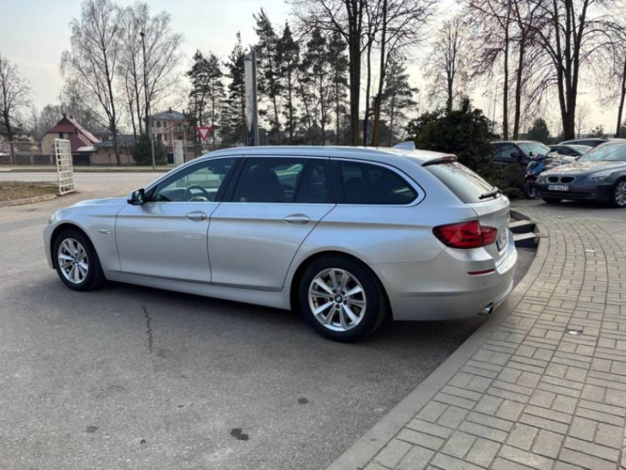 Grey BMW 535 2011 in Riga, with an engine capacity of 3.00 L and mileage of 266 thousand km for 11250 €, photo 13 on AUTOMOTO.COM.LV