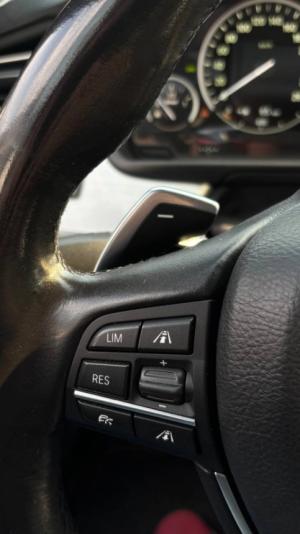 Grey BMW 535 2011 in Riga, with an engine capacity of 3.00 L and mileage of 266 thousand km for 11250 €, photo 16 on AUTOMOTO.COM.LV