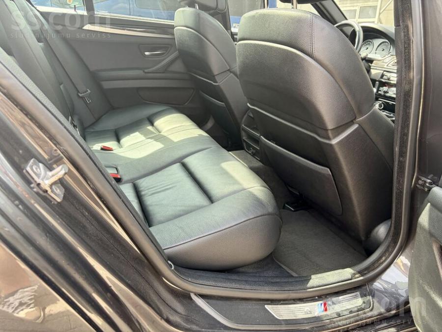 Grey BMW 535 2011 in Valmiera, with an engine capacity of 3.00 L and mileage of 204 thousand km for 11800 €, photo 18 on AUTOMOTO.COM.LV