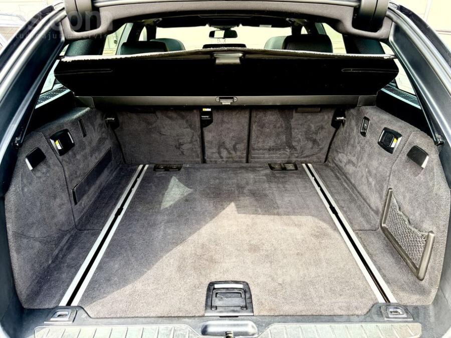 Grey BMW 535 2011 in Valmiera, with an engine capacity of 3.00 L and mileage of 204 thousand km for 11800 €, photo 20 on AUTOMOTO.COM.LV