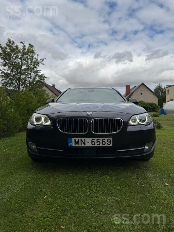 Pelēks BMW 535 2011 Rīga, ar dzinēja tilpumu 3.00 L un nobraukumu 220 tūkst. km par 9950 €, foto 3 vietnē AUTOMOTO.COM.LV
