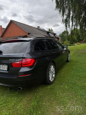 Pelēks BMW 535 2011 Rīga, ar dzinēja tilpumu 3.00 L un nobraukumu 220 tūkst. km par 9950 €, foto 7 vietnē AUTOMOTO.COM.LV