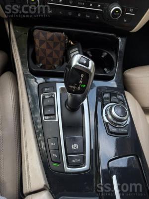 Pelēks BMW 535 2011 Rīga, ar dzinēja tilpumu 3.00 L un nobraukumu 220 tūkst. km par 9950 €, foto 18 vietnē AUTOMOTO.COM.LV