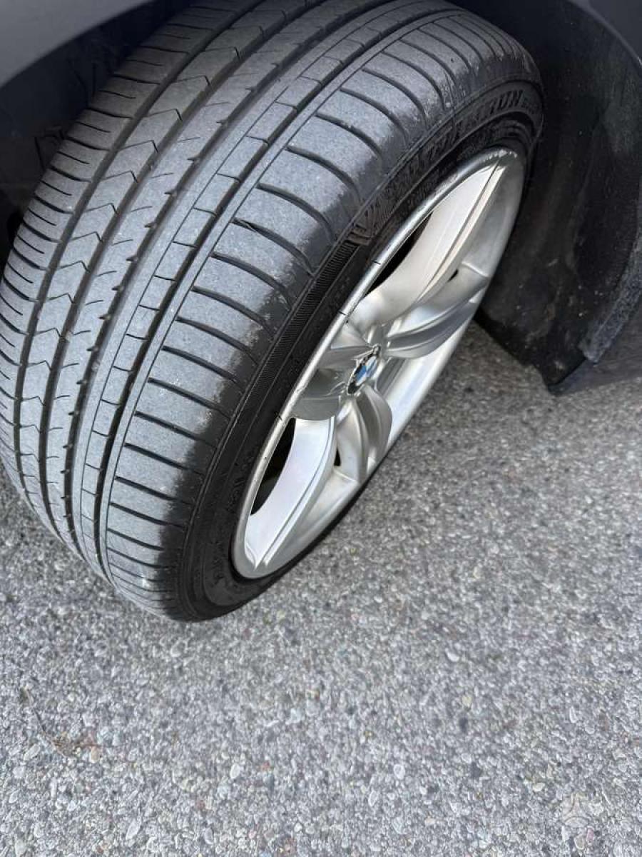 Pelēks BMW 535 2011 Marijampole, ar dzinēja tilpumu 2.99 L un nobraukumu 258 tūkst. km par 9500 €, foto 23 vietnē AUTOMOTO.COM.LV