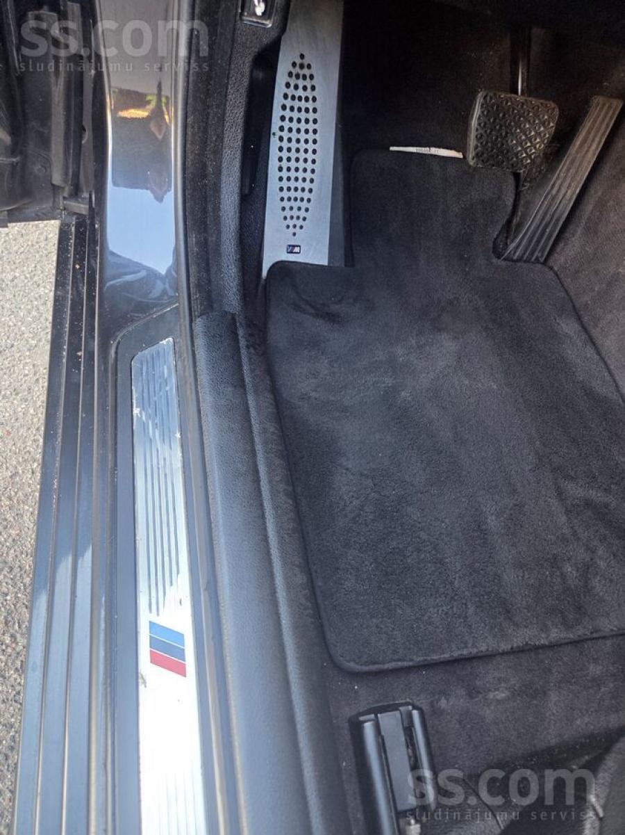 Grey BMW 535 2012 in Riga, with an engine capacity of 3.00 L and mileage of 0 thousand km for 9900 €, photo 11 on AUTOMOTO.COM.LV